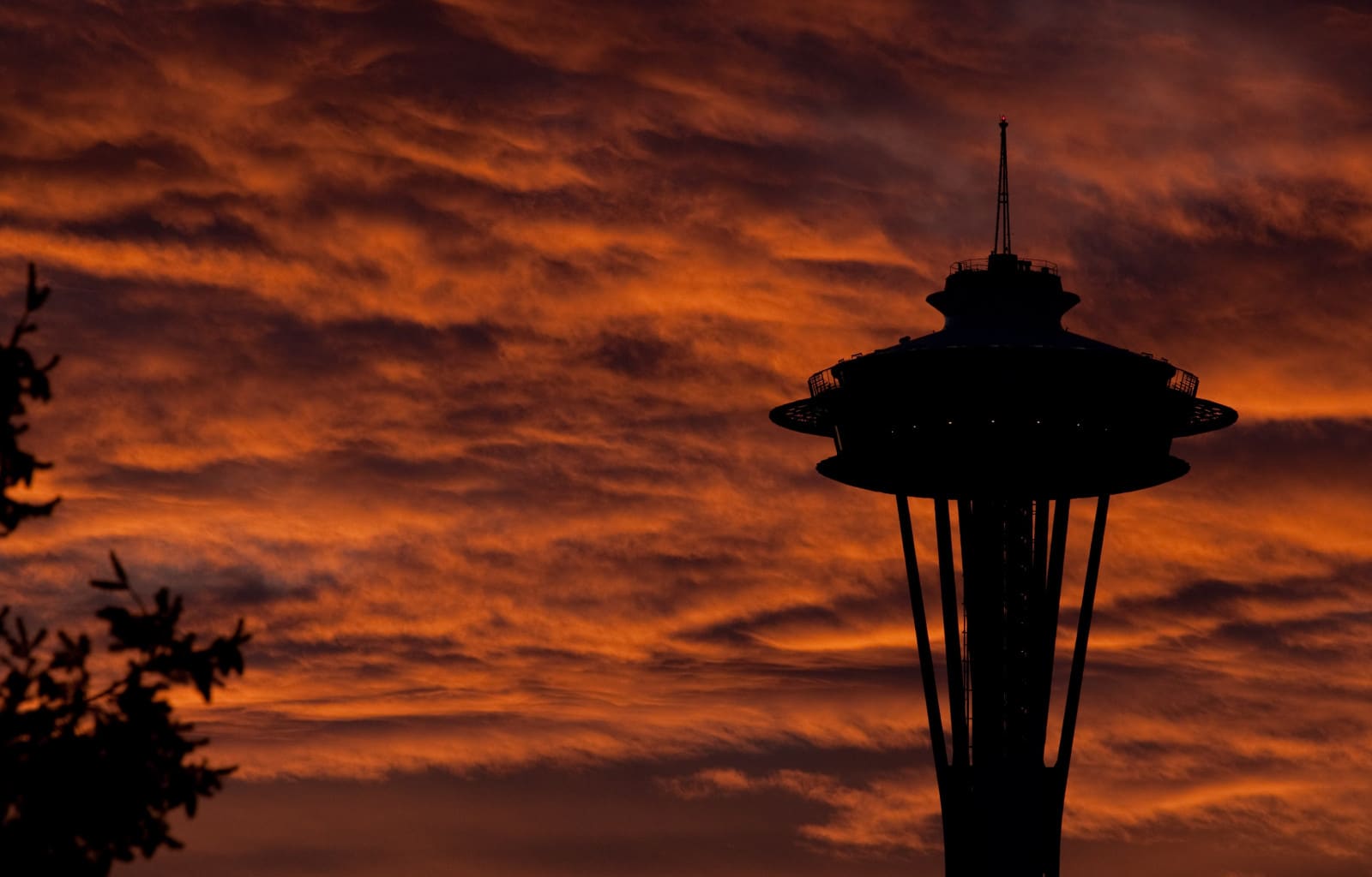The housing market in Seattle cools fastest in the country - Sound ...